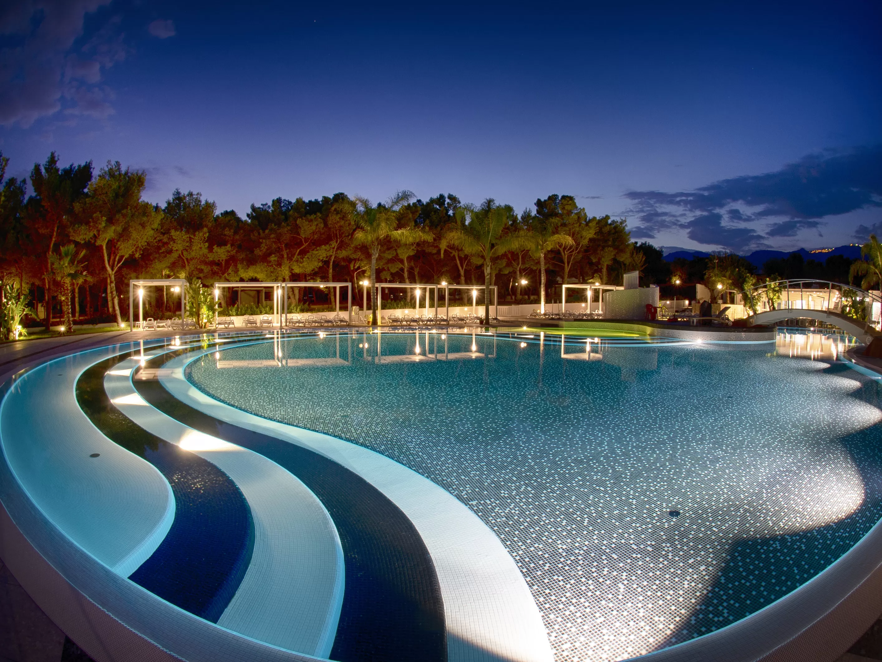 MINI PERLA RGBW IN | Teclumen Srl